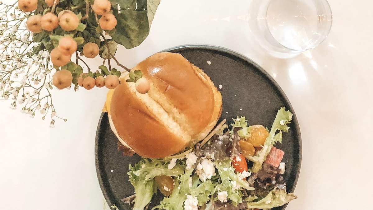 The 14 Best Places to Eat in Savannah, GA | Travel by Brit