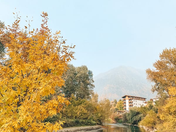 Complete Guide to Leavenworth in the Fall | Travel by Brit