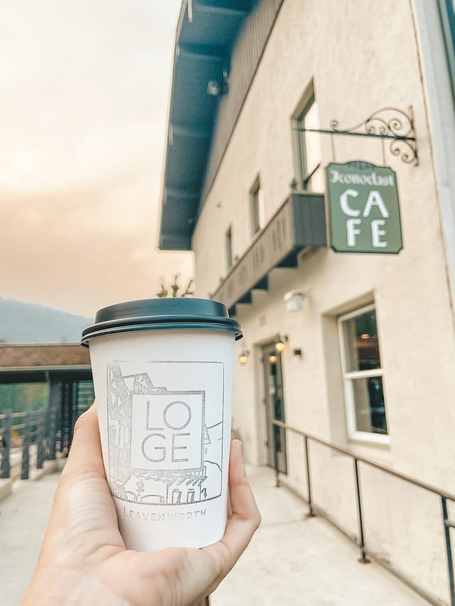 18 Best Places to Eat in Leavenworth, WA (+ Local Drinks!)